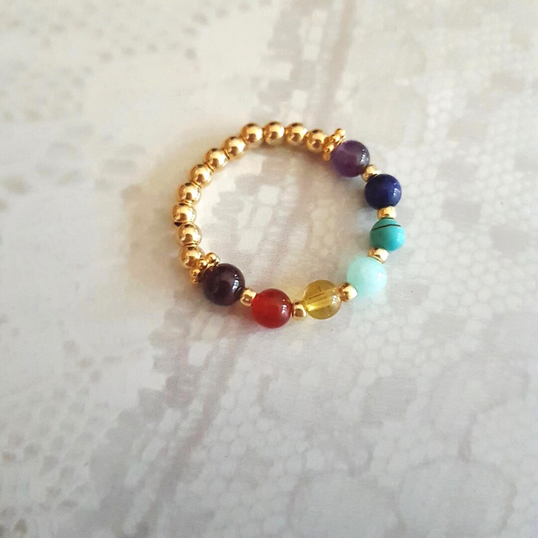 Anillo de 7 CHAKRA Relleno de oro de 14 quilates Pequeño anillo de ...