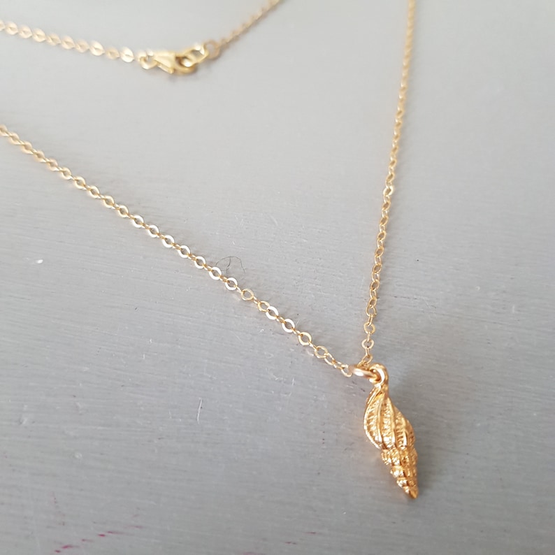 24K GOLD Fill Tiny Shell Necklace Choker Dainty 3D Sea Shell Pendant ...