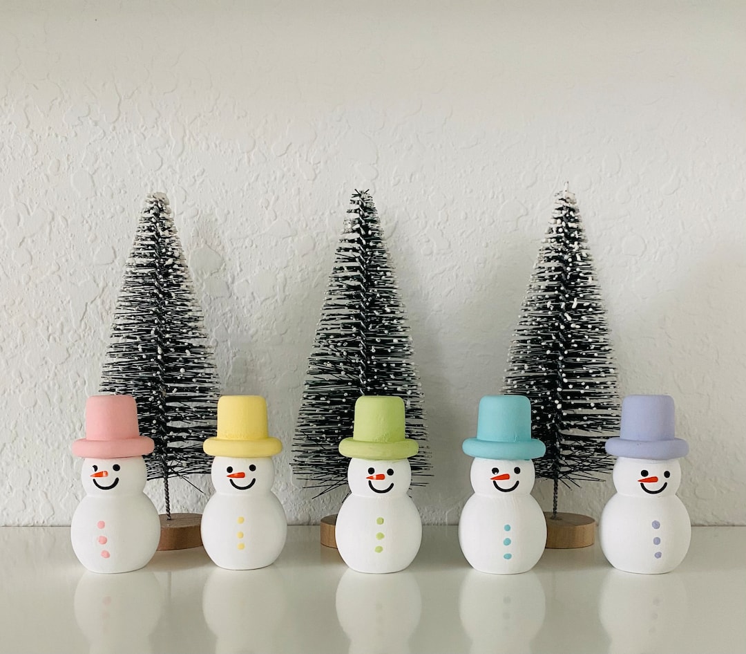 Snowman Figure. Peg Dolls Snow Man. Small 1.42x2.65 In - Etsy