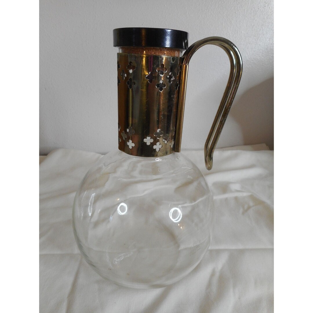 Vintage Pyrex Coffee Carafe Glass Beaker Ornate Cross Pattern Metal ...