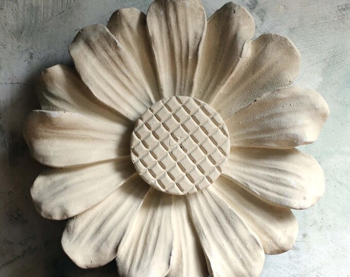 Large Antique Plaster Flower French Ceiling Medallion Round Plaque ...