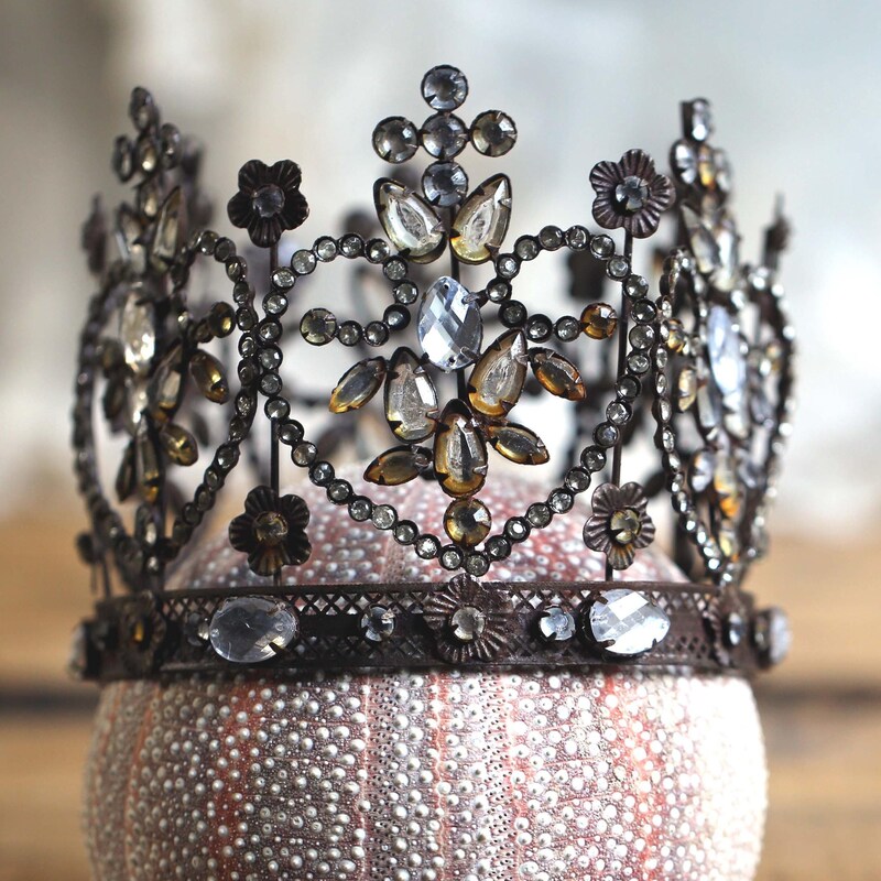 Vintage Crown - Etsy