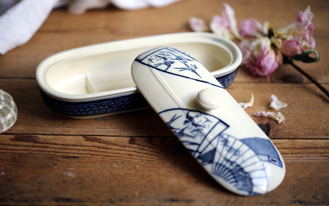 Antique English Razor Box Blue & White Ceramic Lidded Pot Japanese Fans ...