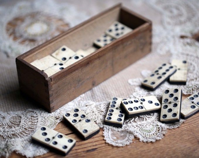 Full Set of Antique French Dominoes 28 Tiles With Wooden Box Vintage - Etsy