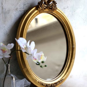 Vintage French Rococo Style Mirror With Gold Resin Oval Frame With Bow ...