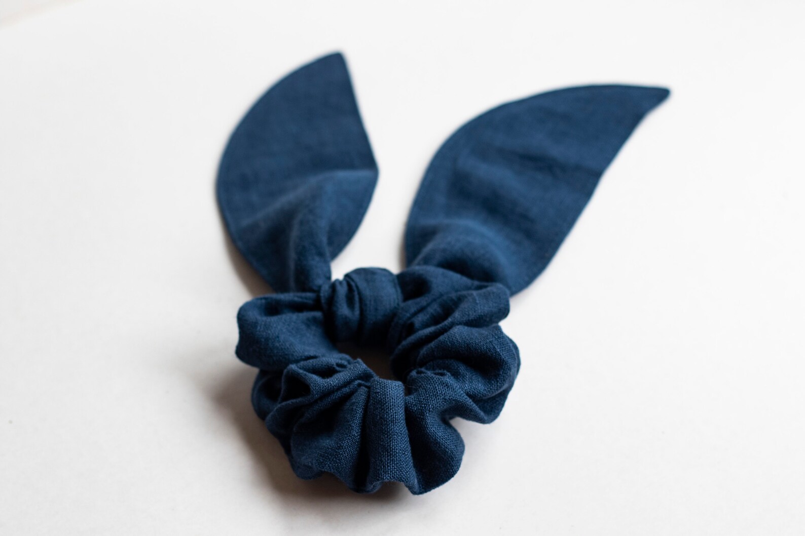 Navy blue bow scrunchie Hair wrap Linen scrunchie with bow | Etsy
