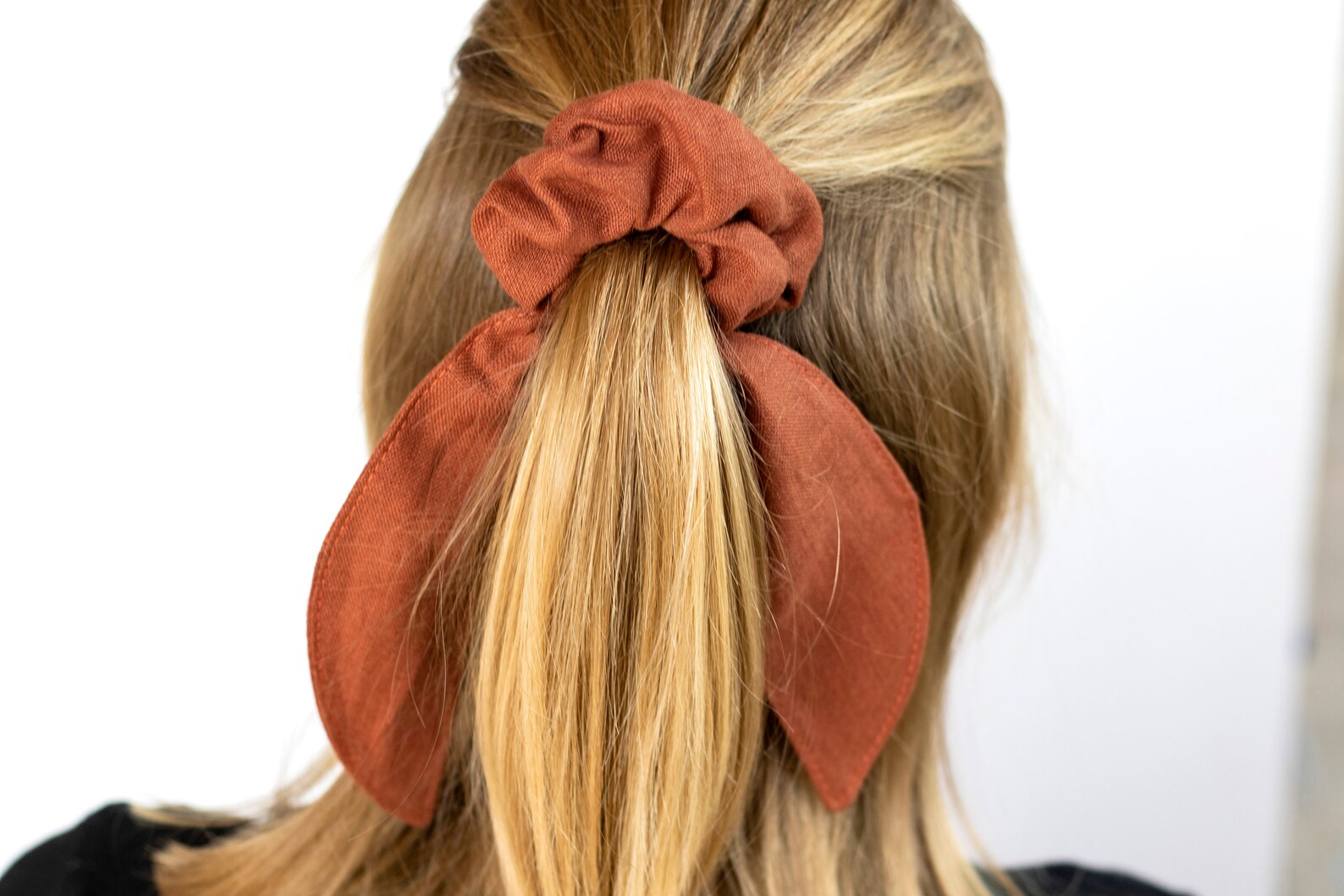 Navy blue bow scrunchie Hair wrap Linen scrunchie with bow | Etsy