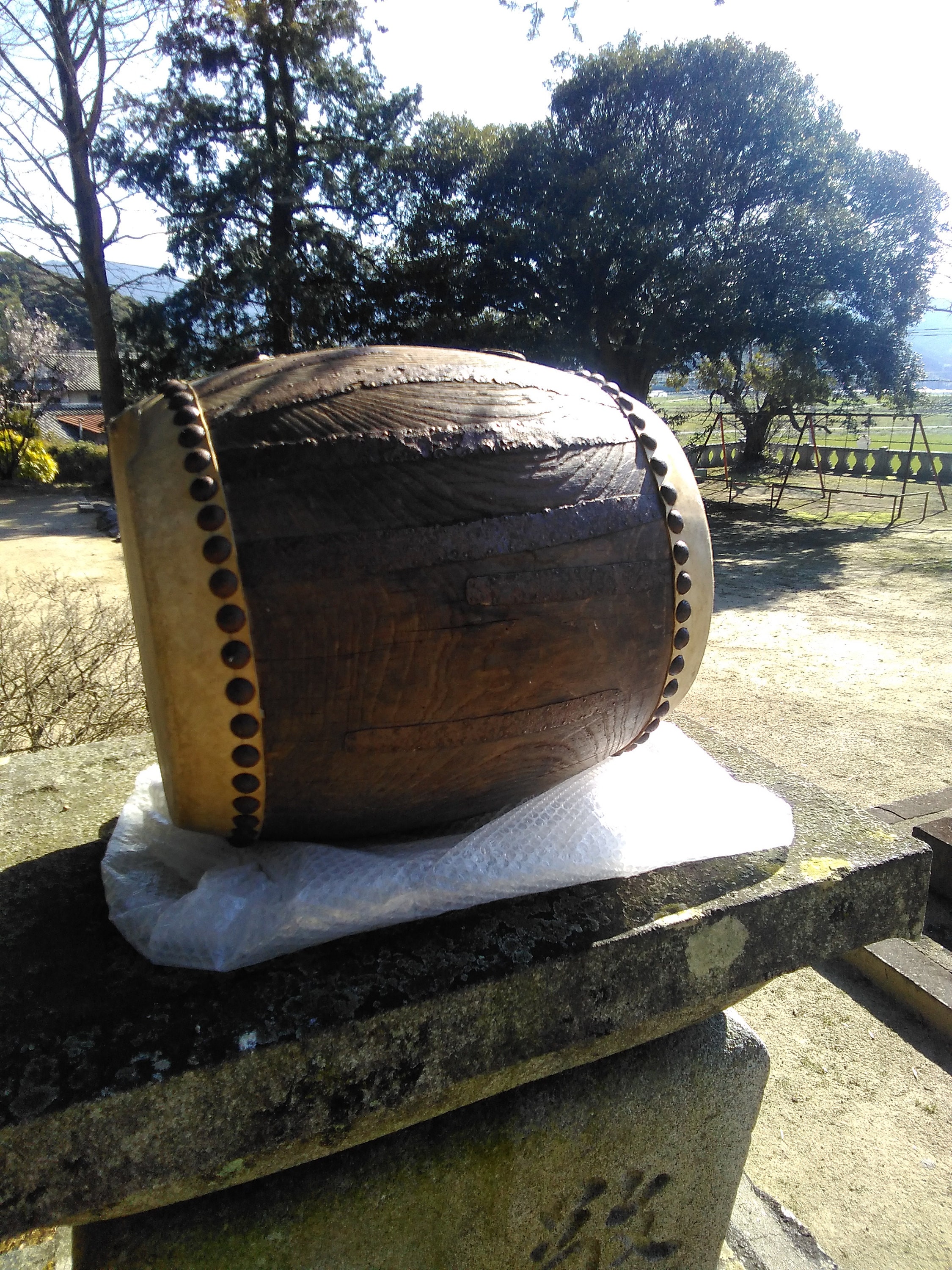 Japanese Taiko Odaiko Drum Repair Project Edo Period 1603-1868 EMS AIR ...