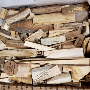 Box of Wood Scrap Chunks From Variety Tree Species | Log Slice Chips ...