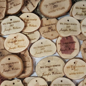 Custom Engraved Wood Slices 60-100 | Personalized Wooden Wedding Gift ...