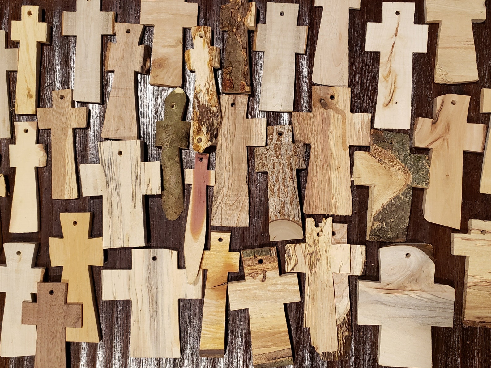 25 Wooden Cross Set 4-5 Carved Log Crosses for - Etsy