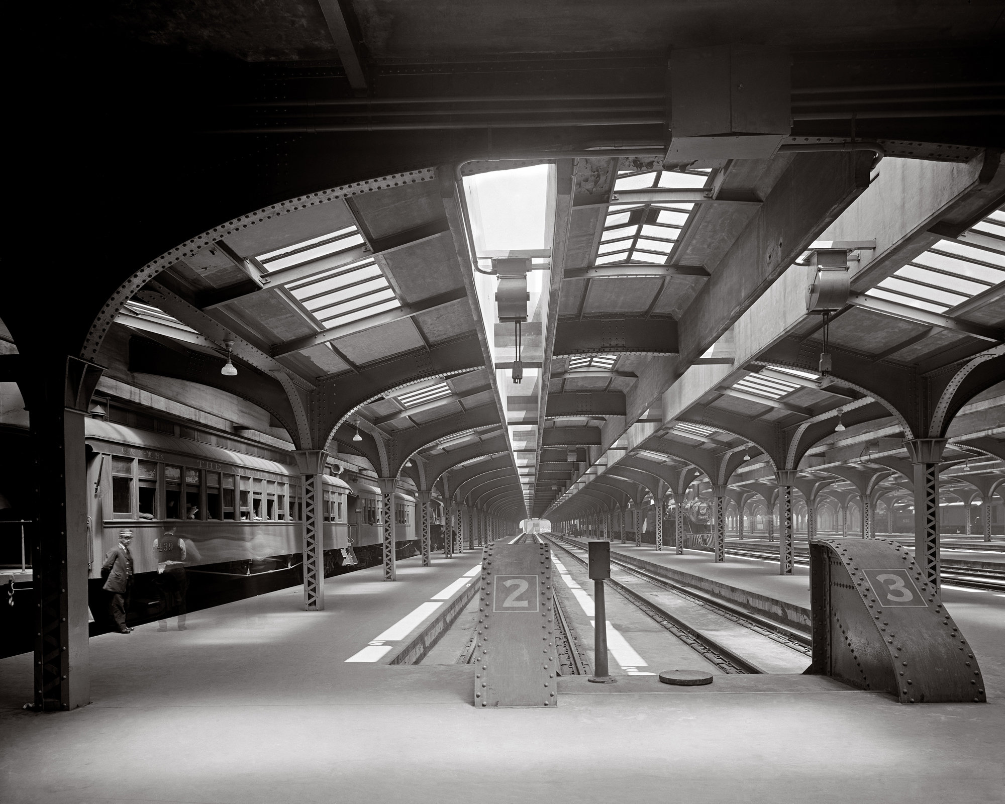 Chicago Train Station, 1920. Vintage Photo Reproduction Print. Black ...