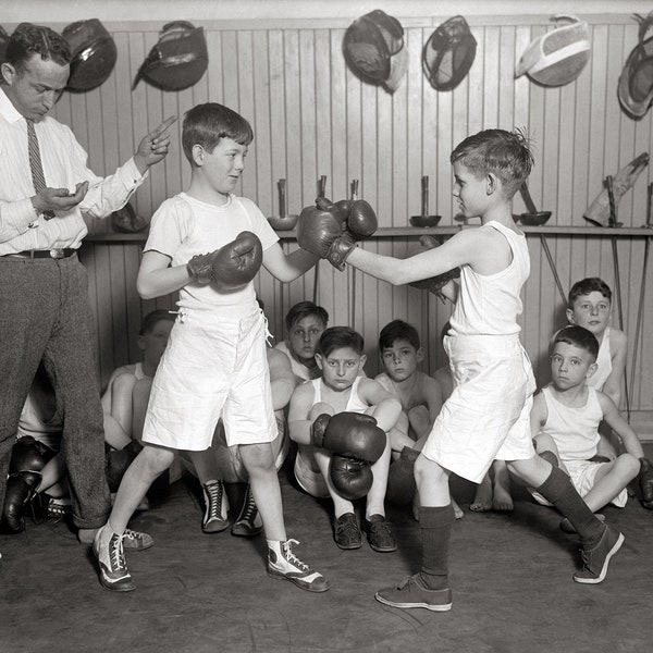 Antique Boxing - Etsy