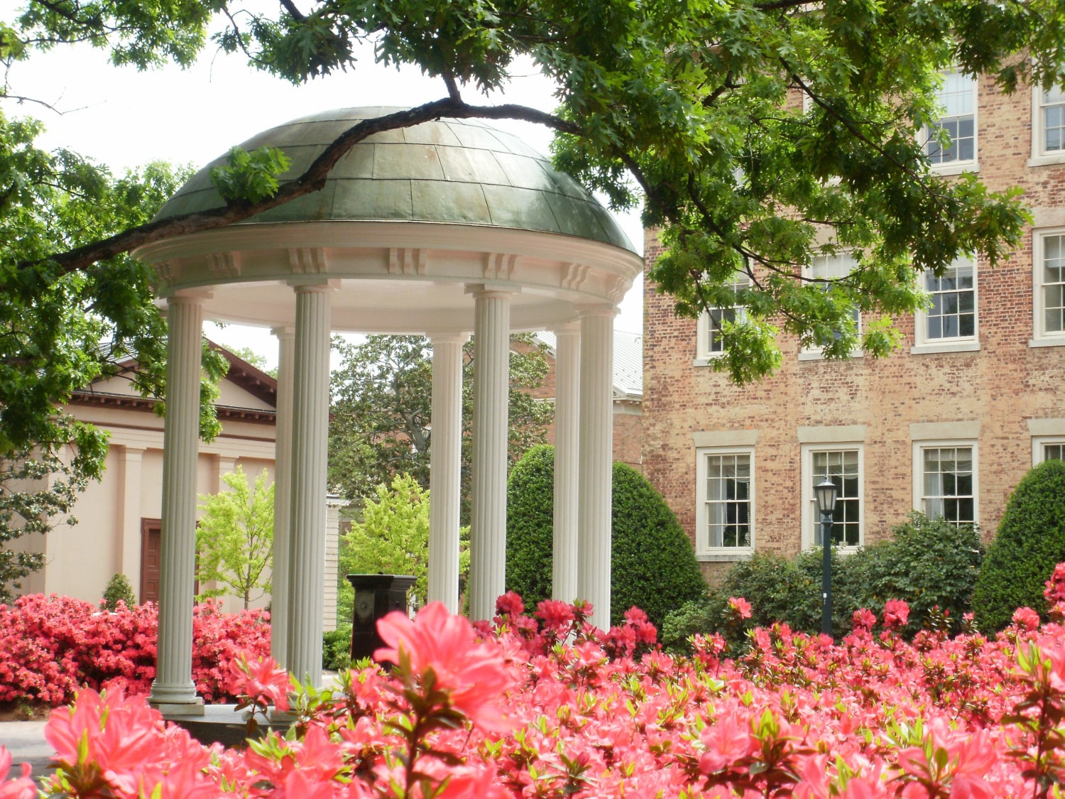 UNC Chapel Hill Old Well - Etsy