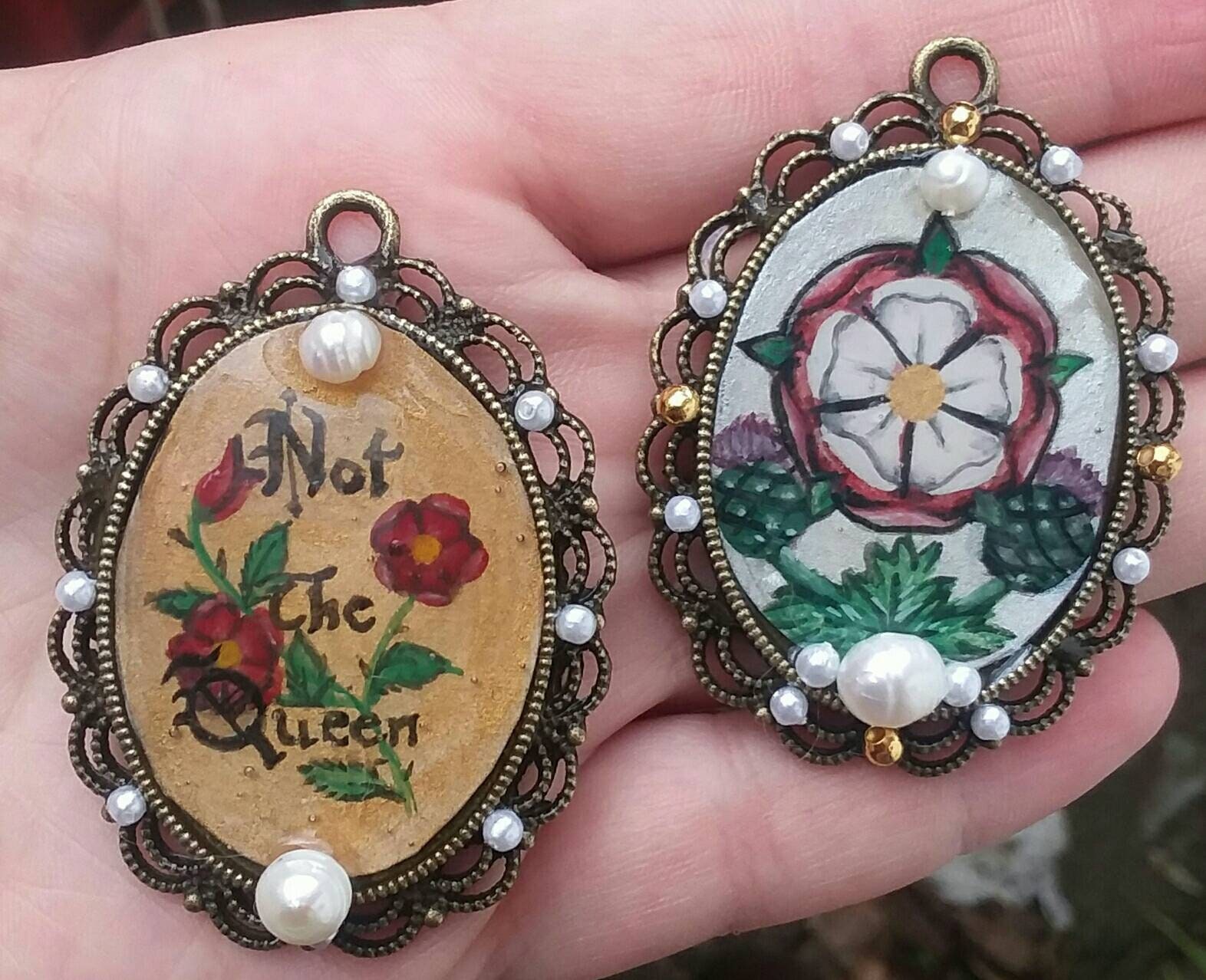 Custom Heraldry Miniature Pendants/Pins | Etsy