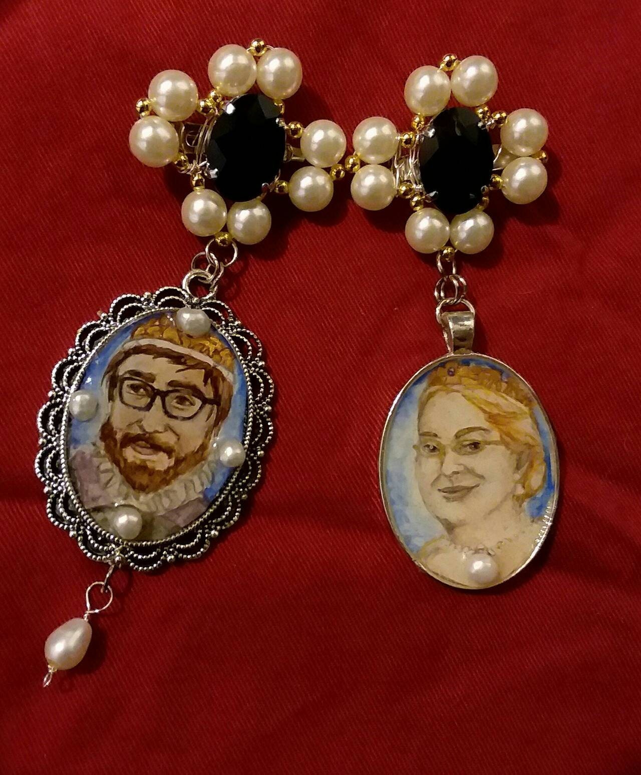 Custom Miniature Portrait Brooches - Etsy