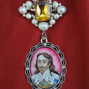 Custom Miniature Portrait Brooches - Etsy