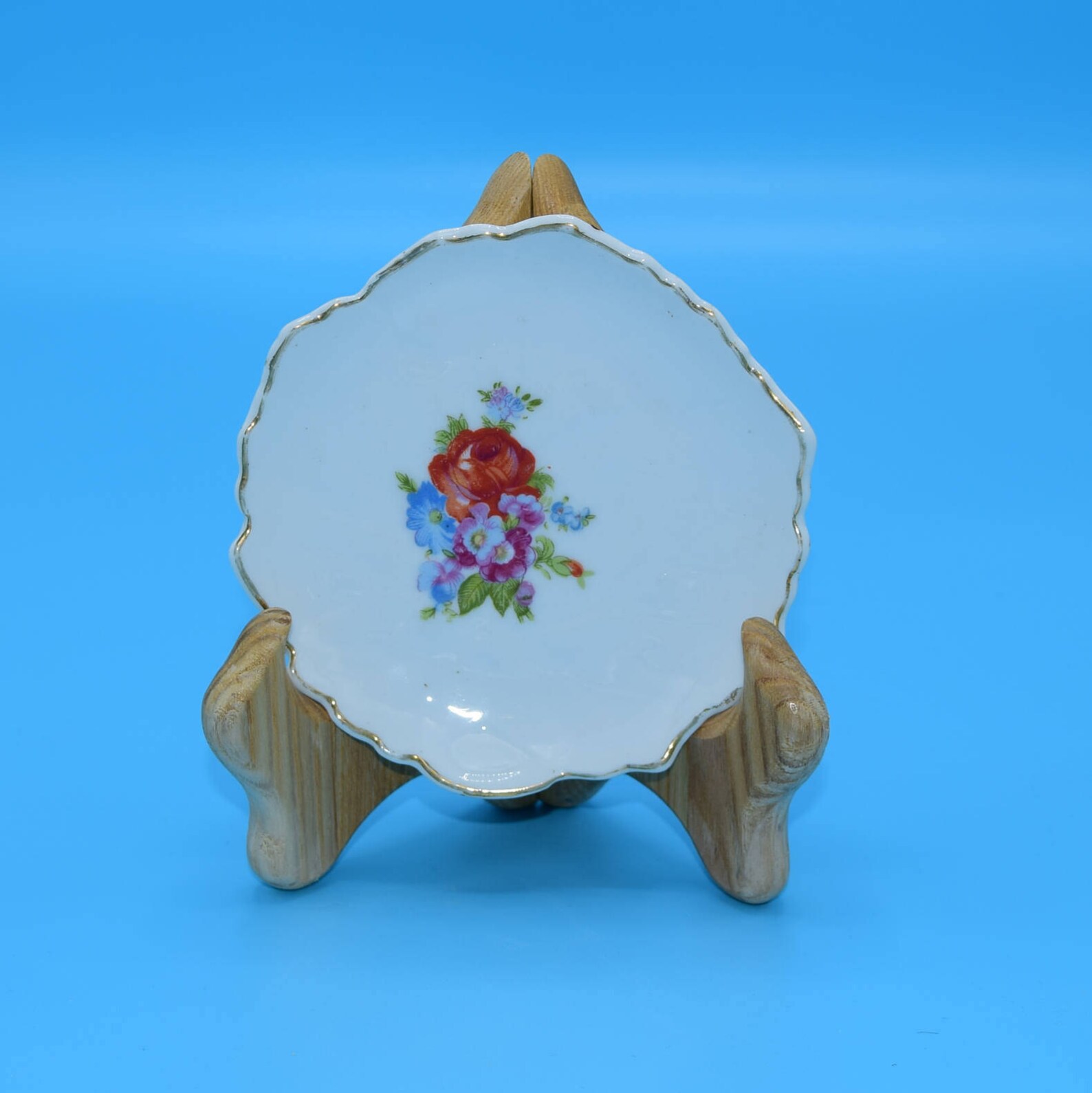 Bon Bon Plate Vintage Hand Painted Made in Japan Leaf Shaped - Etsy