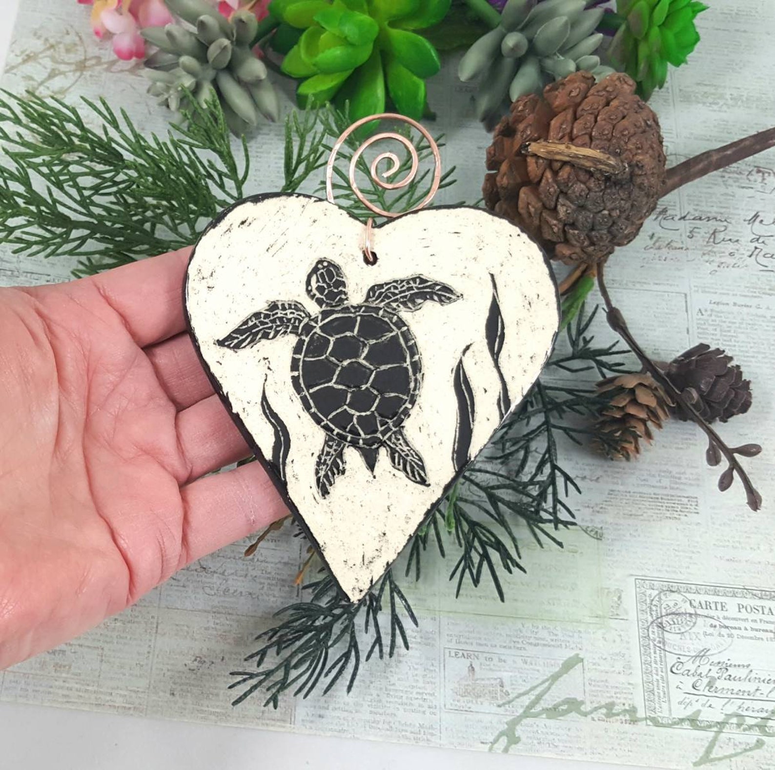 Sea Turtle Black and White Ceramic Heart Sgraffito Turtle - Etsy