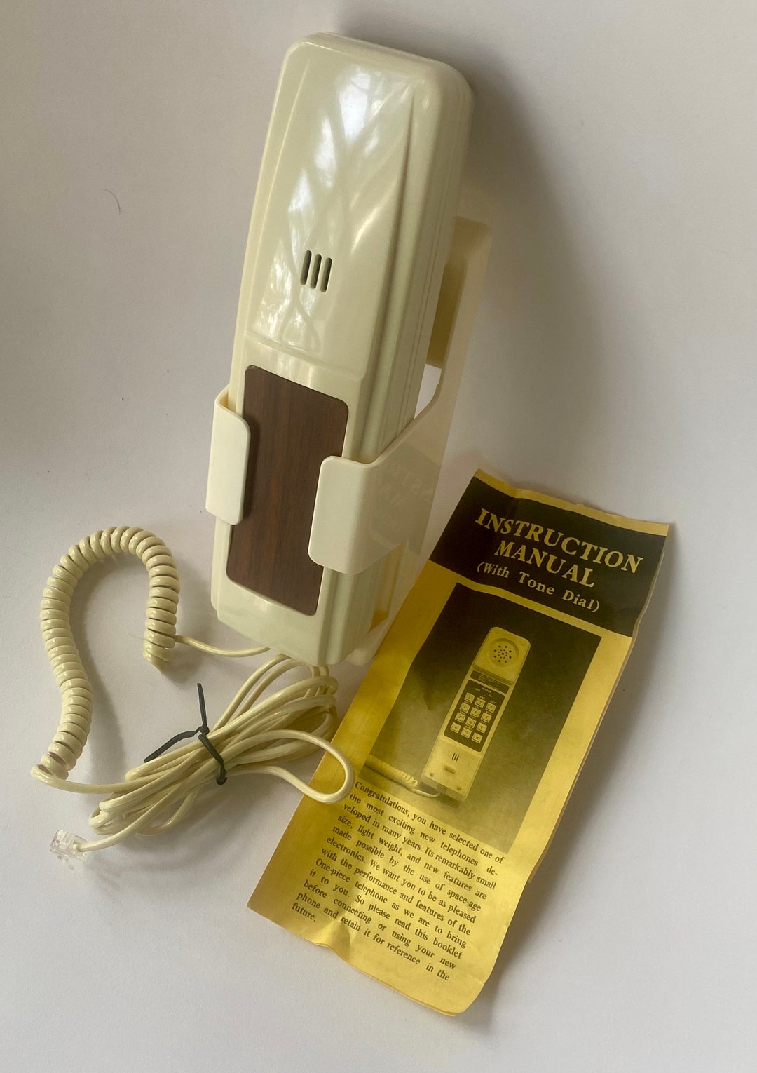 Vintage 1980s Unitech One Piece Touch Tone Telephone / Corded Phone ...