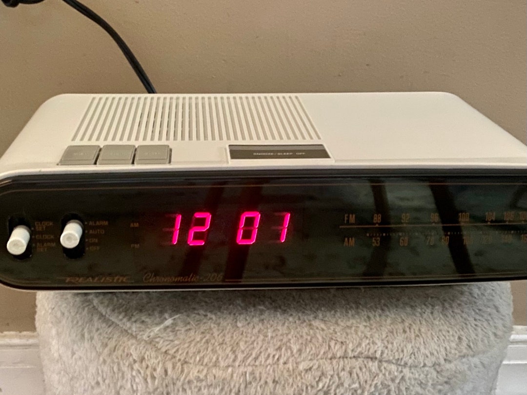 Vintage 1970s Radio Shack Digital Led Clock Radio / Tandy Corporation ...