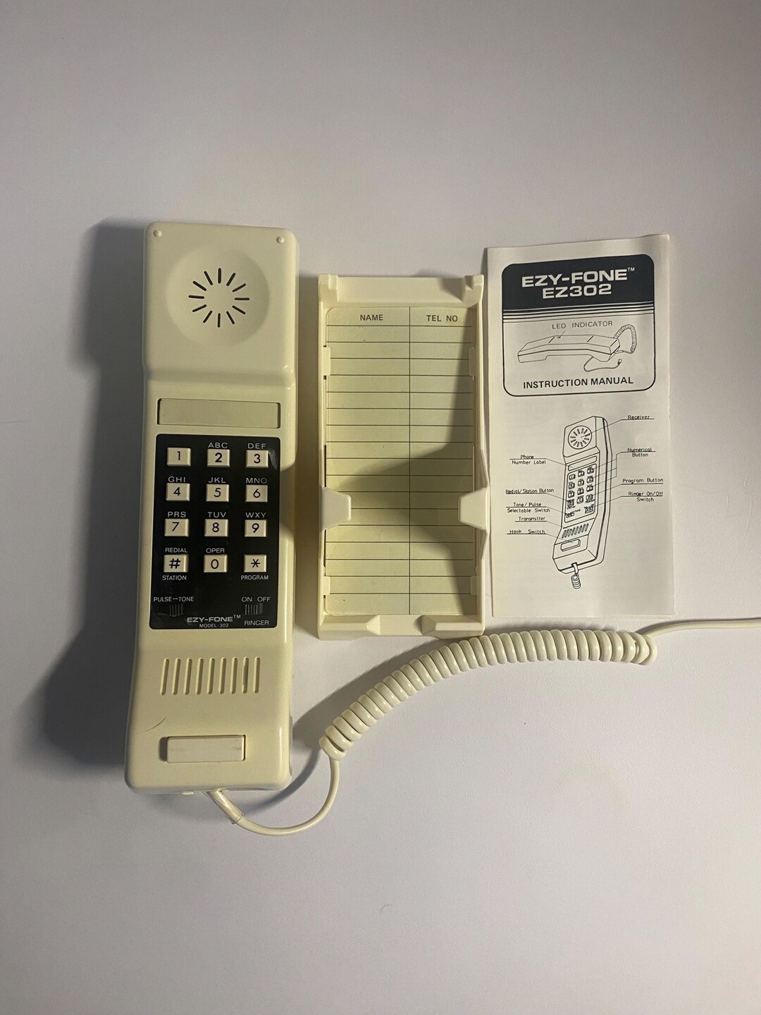 Vintage 1980s EZY-FONE One Piece Pulse/touch Tone Telephone / Corded ...