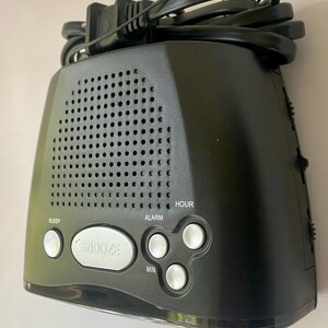 Craig 1990s/2000s Am Fm Alarm Clock Radio / Vintage Clock / Am/fm Radio ...