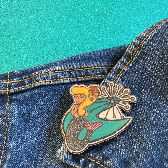 Rockabilly Mermaid With Atomic Boomerang Pin Magnet | Etsy
