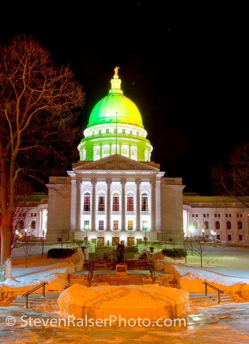 Madison, Wisconsin Capitol in Packers Colors Color Photograph - Etsy