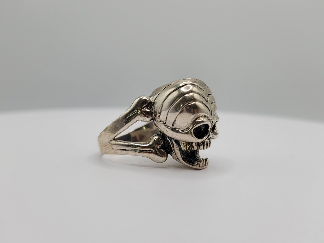 Vintage Sterling Silver Alien Skull Ring - Etsy