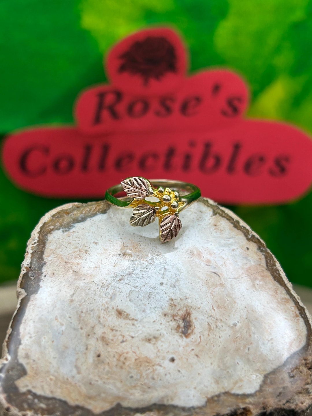 VINTAGE Stamper 10k Black Hills Gold Ring - SIZE 7 3/4 - Etsy