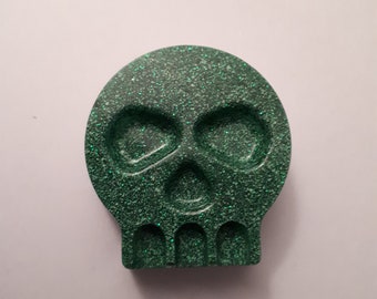 Resin skull | Etsy