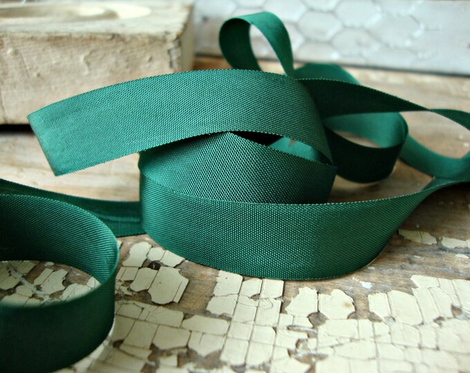 5 Yards Churchill Green Vintage Ribbon - Etsy