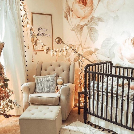 Vintage Farmhouse Wallpaper