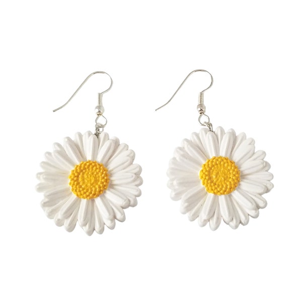 Daisy Earrings - Etsy
