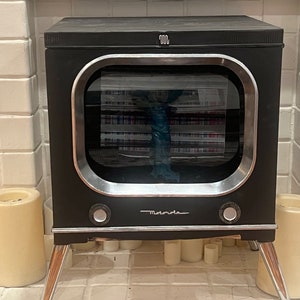 Retro Motorola TV Aquarium | Unique 1950s Vintage TV Fish Tank ...