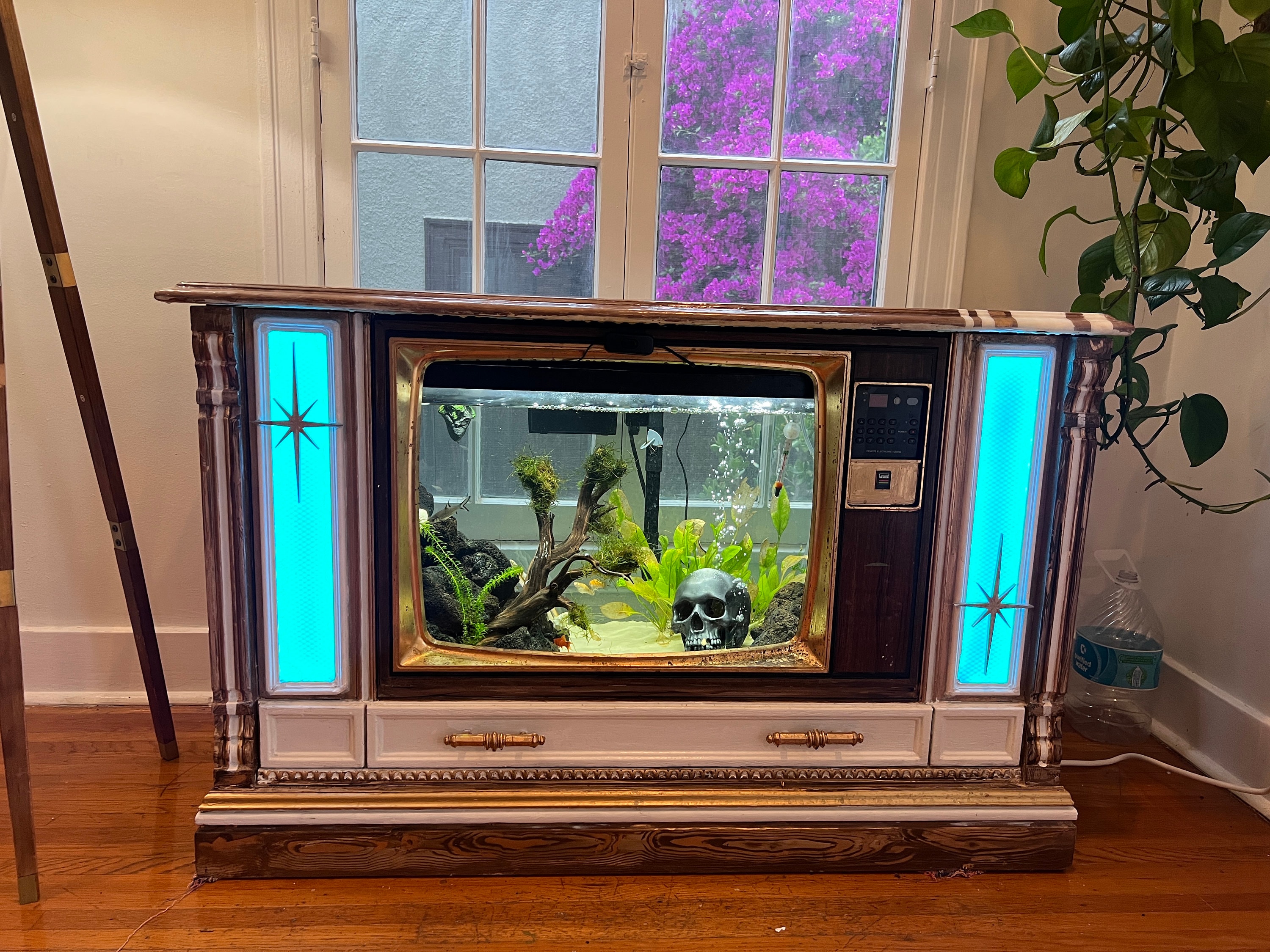 Boob Tube Fish Tank: 1982 Vintage Television Fish Tank/aquarium - Etsy