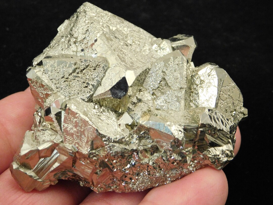 PYRAMID Shaped Crystals Tetrahedron PYRITE Crystal Cluster Peru 193gr ...