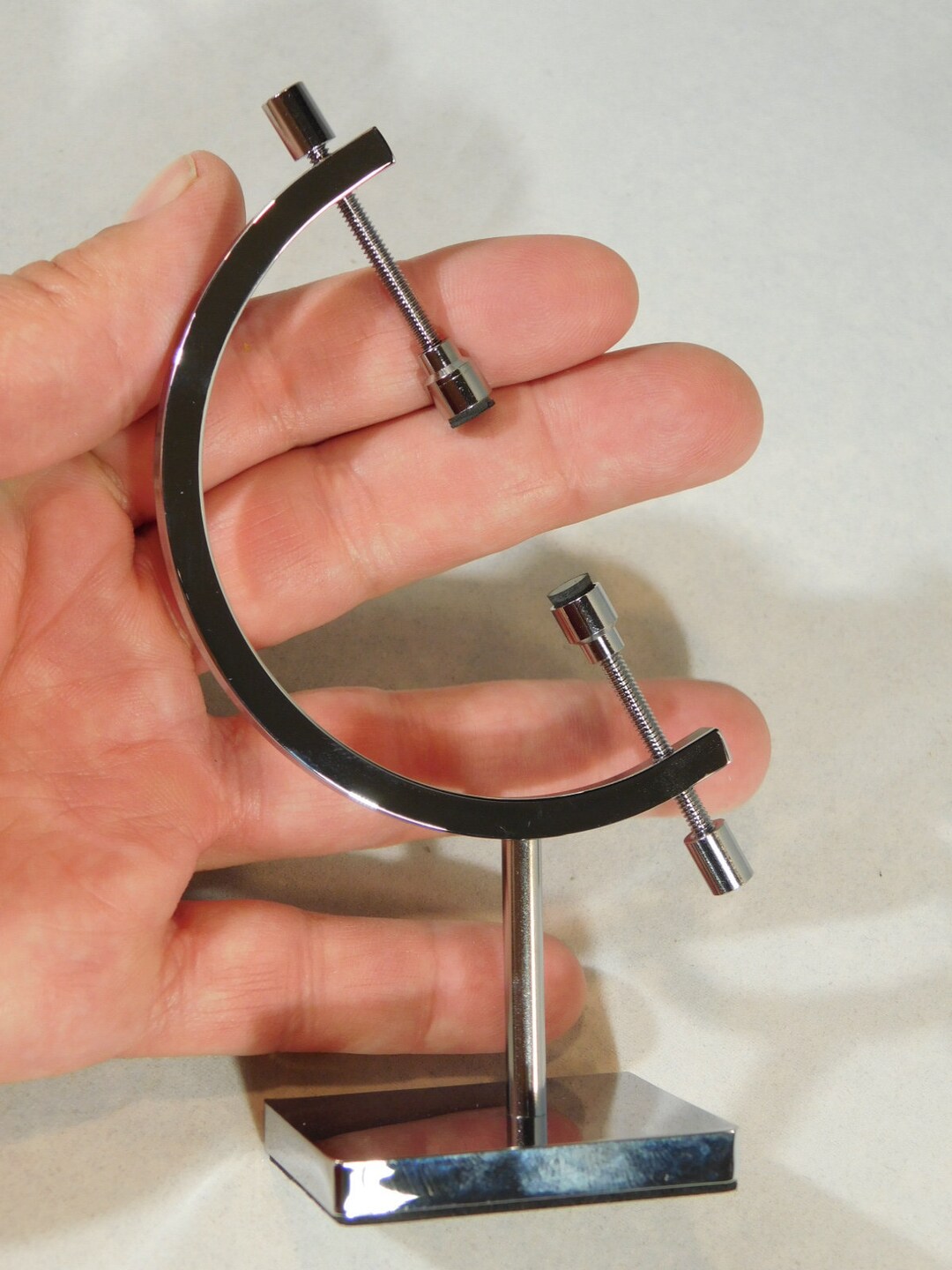 CALIPER Display Stand Medium Sized Chrome - Etsy