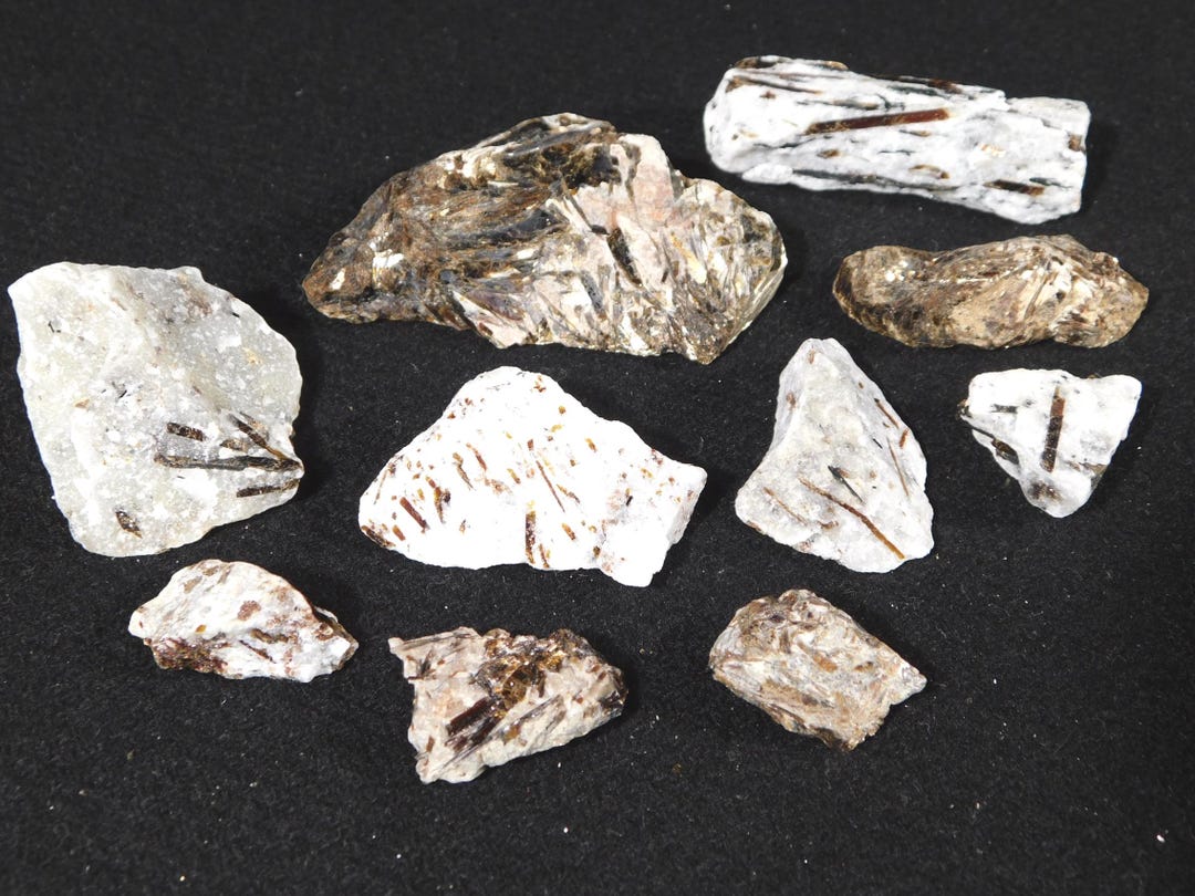 BIG LOT of Astrophyllite Crystal Clusters 100% Natural Russia 102gr - Etsy