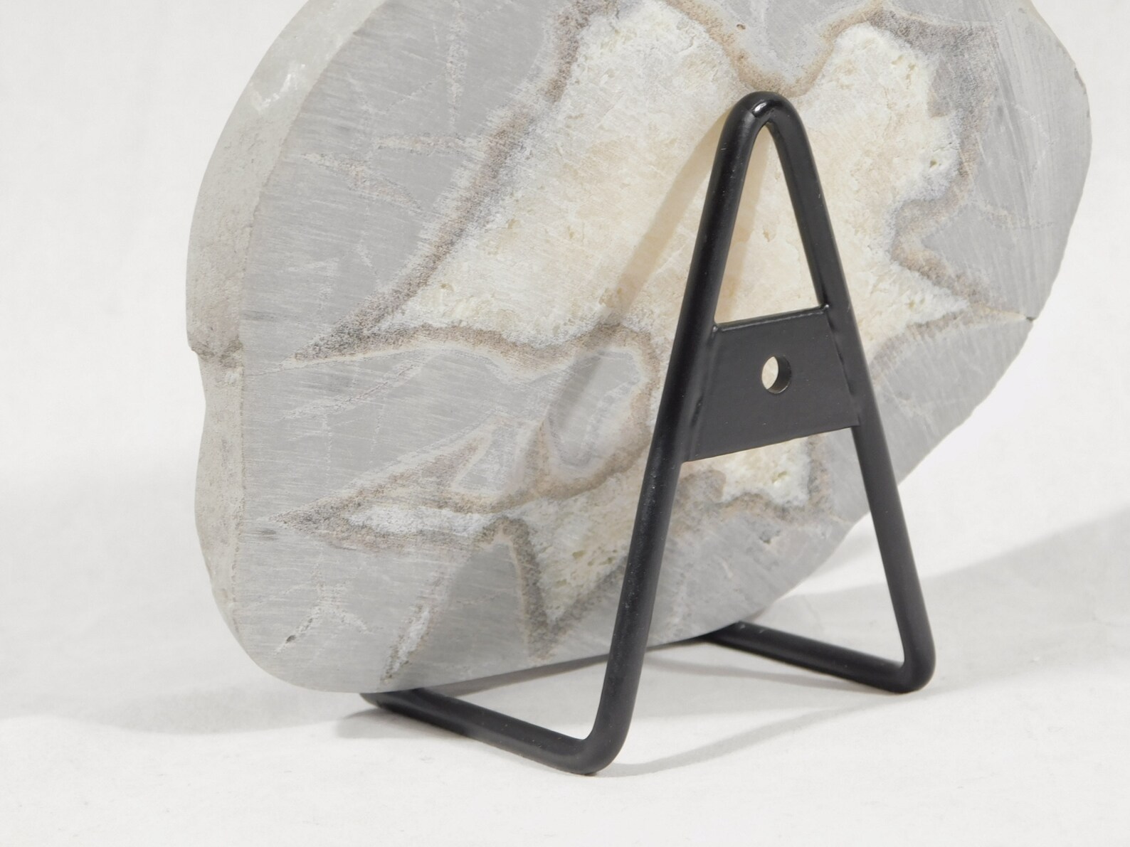 Small Scroll Metal Easel Stand or Display Stand - Etsy