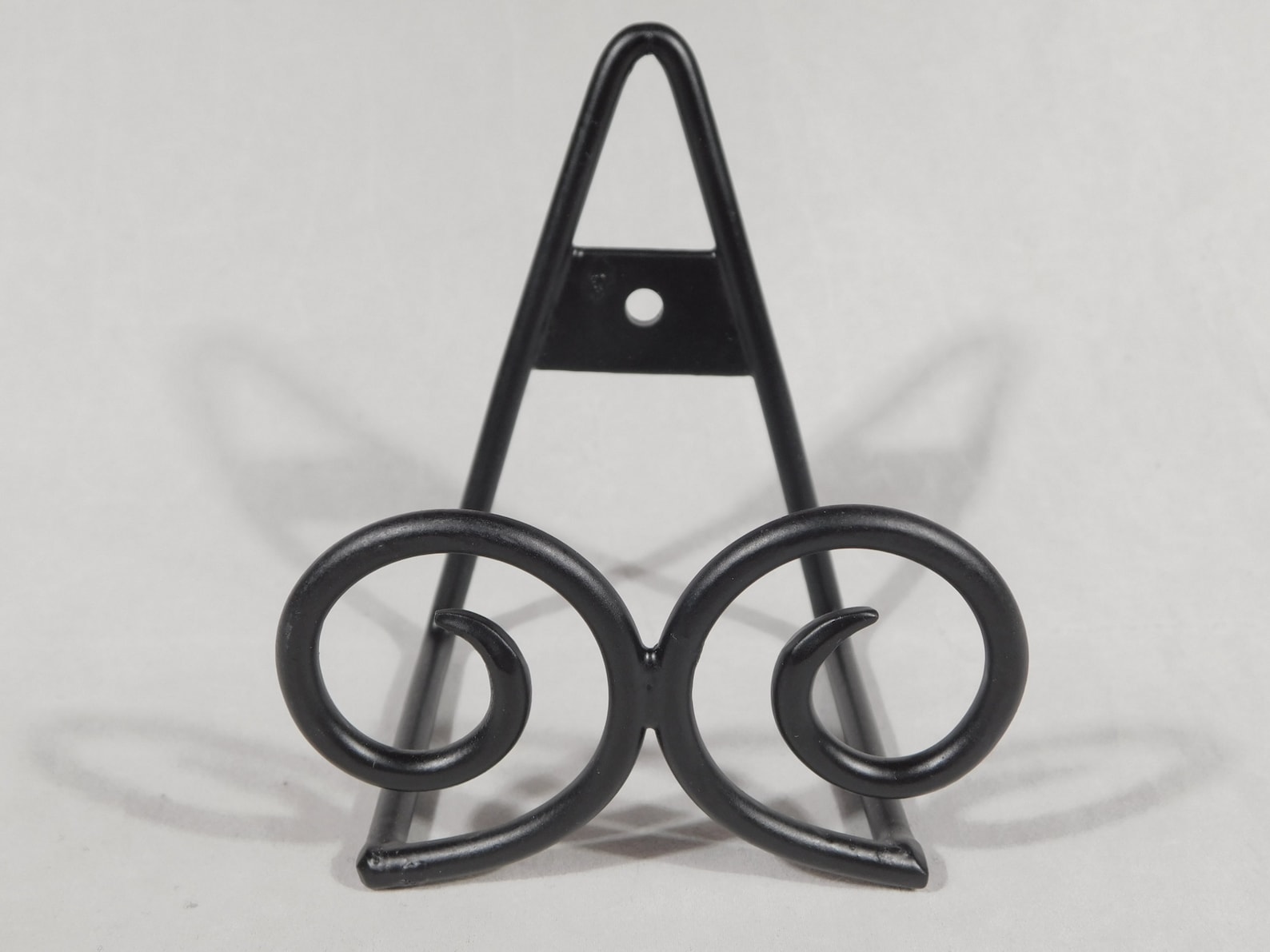 Small Scroll Metal Easel Stand or Display Stand - Etsy