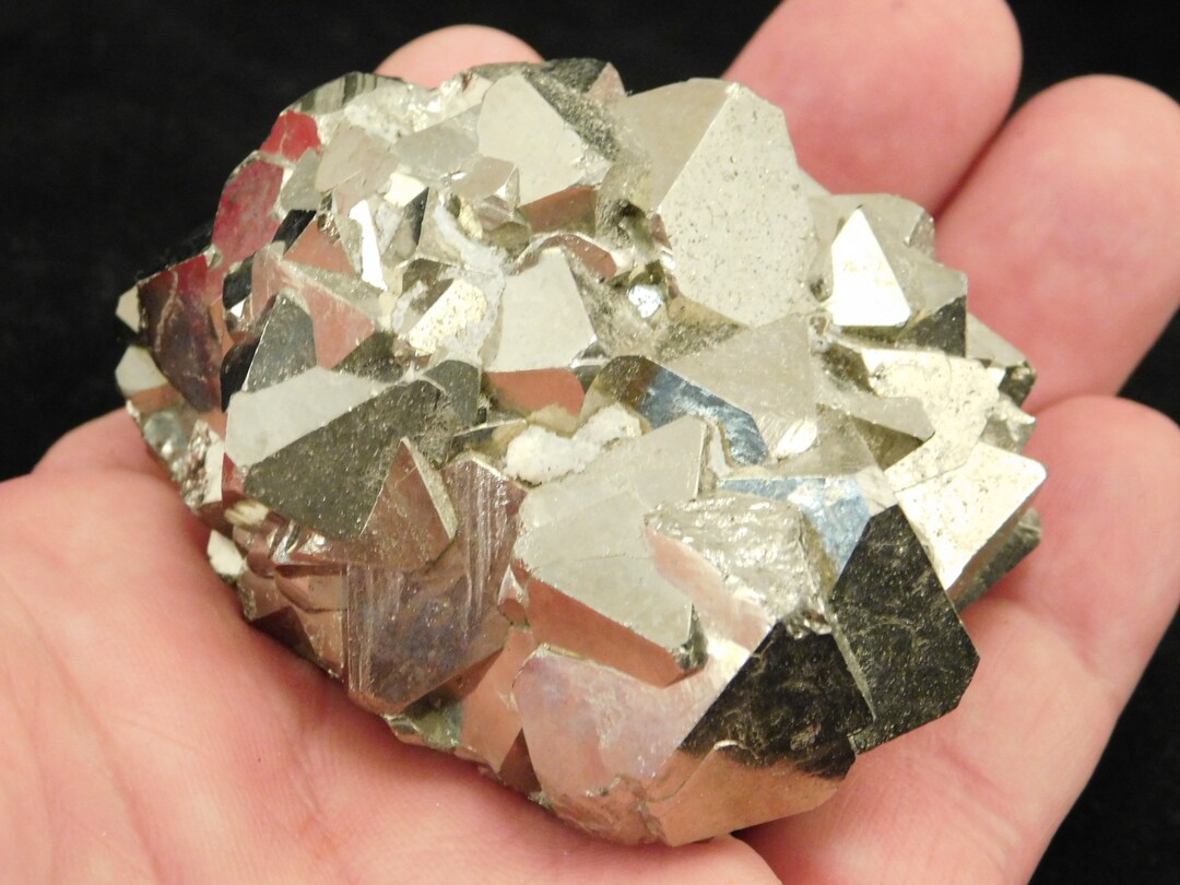 PYRAMID Shaped Crystals Tetrahedron PYRITE Crystal Cluster Peru 333gr ...