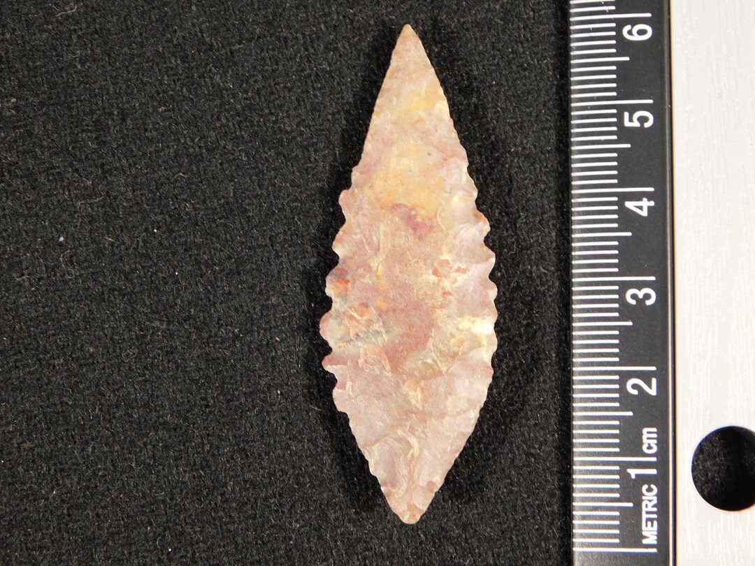Ancient SERRATED Pointed BASE Form Arrowhead or Flint Artifact Niger 4. ...