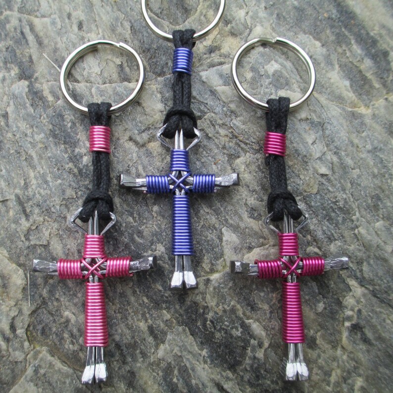 DISCIPLES CROSS Nail KEYCHAINS 10 Packships | Etsy