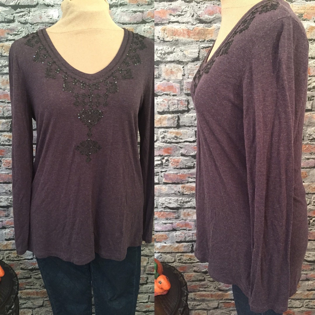 Vintage Marc Aurel Plum V-neck Crystal Embelished Tee Woman's Size ...