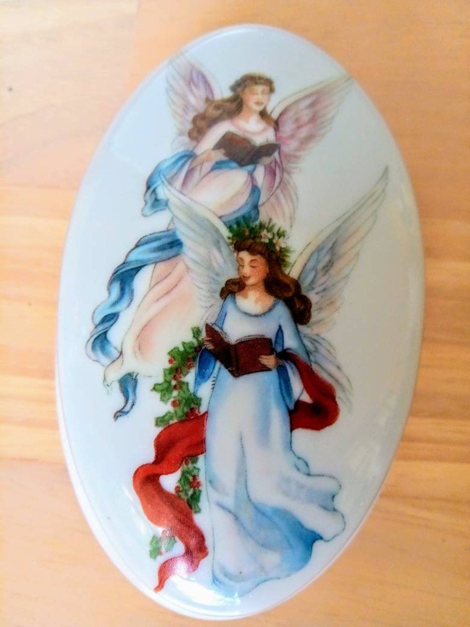 Reuters German Porcelain Trinket Box-hand Painted Angels - Etsy