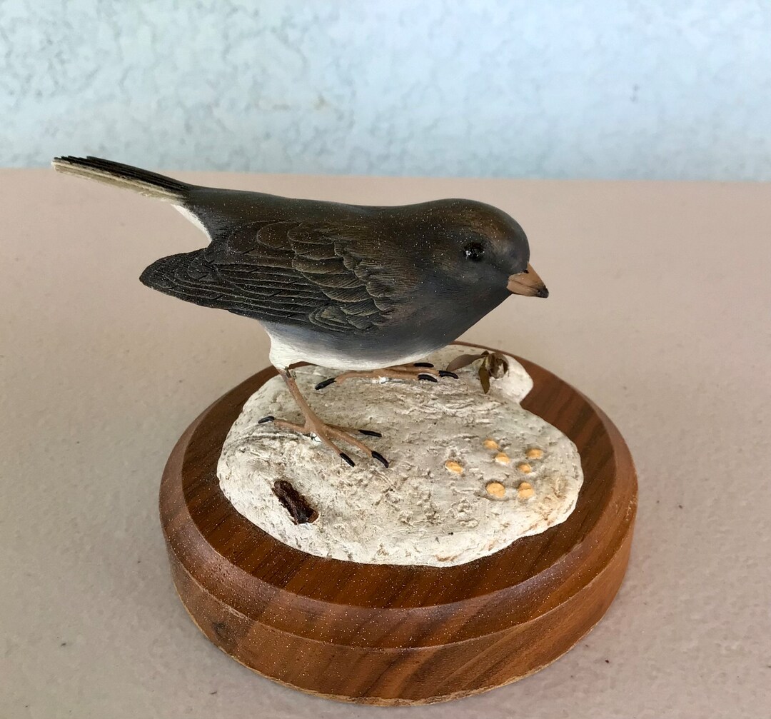 Hallmark Birds of North America-statue Signed Gary and Gayle Dooly ...