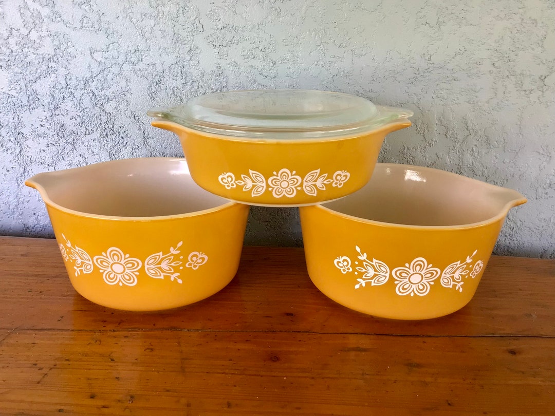 Pyrex Butterfly Gold 3 Piece Casserole and 1 Glass Lid Set-free ...