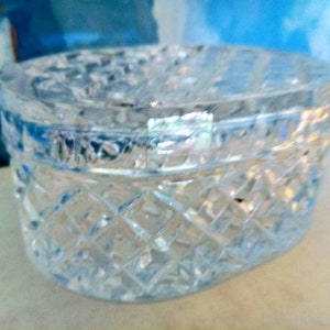 Lead Crystal Glass Trinket Box Crystal Oval Jewelery Box-vtg Crystal ...
